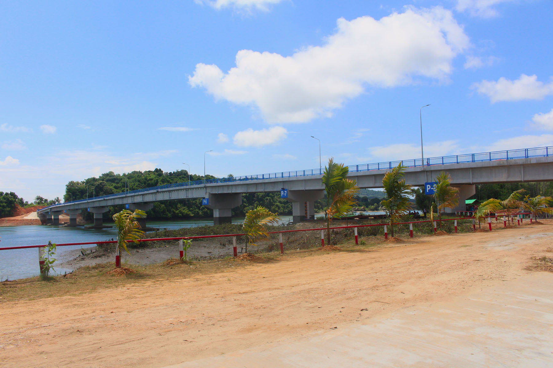 Thamoat Lutlut Bridge on Myeik-Dawei Road to be launched | Myanmar ...